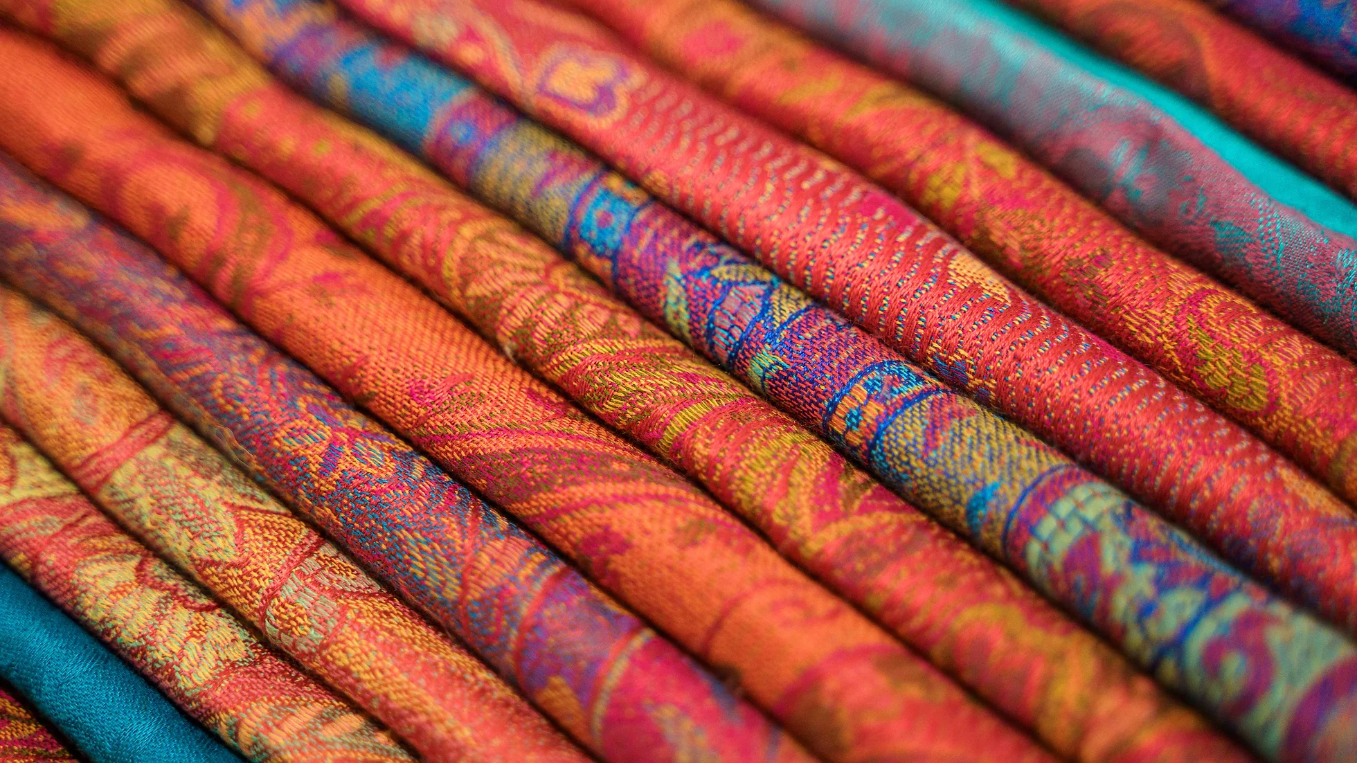 Exploring the Textiles in Southern India - Craftours